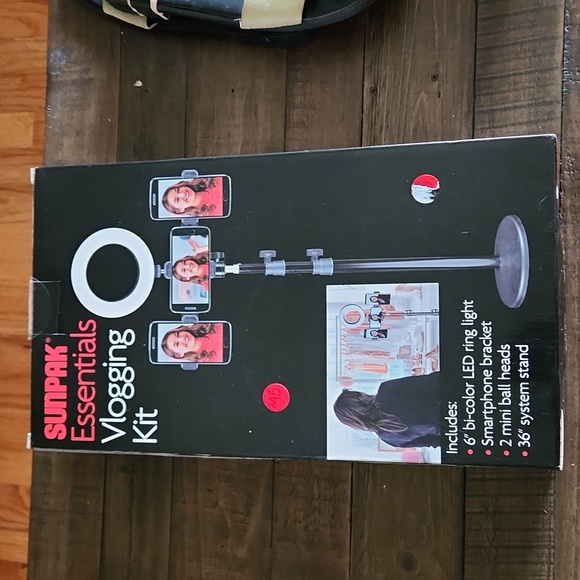 Sunpak | Other | Sunpak Essentials Vlogging Kit With Stand And Light Black Vgeled726 | Poshmark